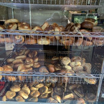 STARSHIP BAGEL - Updated November 2024 - 133 Photos & 108 Reviews ...