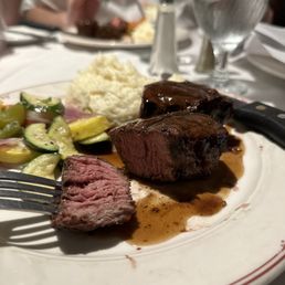 SYCAMORE INN - Updated December 2025 - 1102 Photos & 1225 Reviews ...