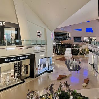 THE SHOPS AT CRYSTALS - Updated March 2026 - 2046 Photos & 438 Reviews ...