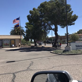 VALENCIA BRANCH LIBRARY - Updated October 2025 - 11 Photos - 202 West ...