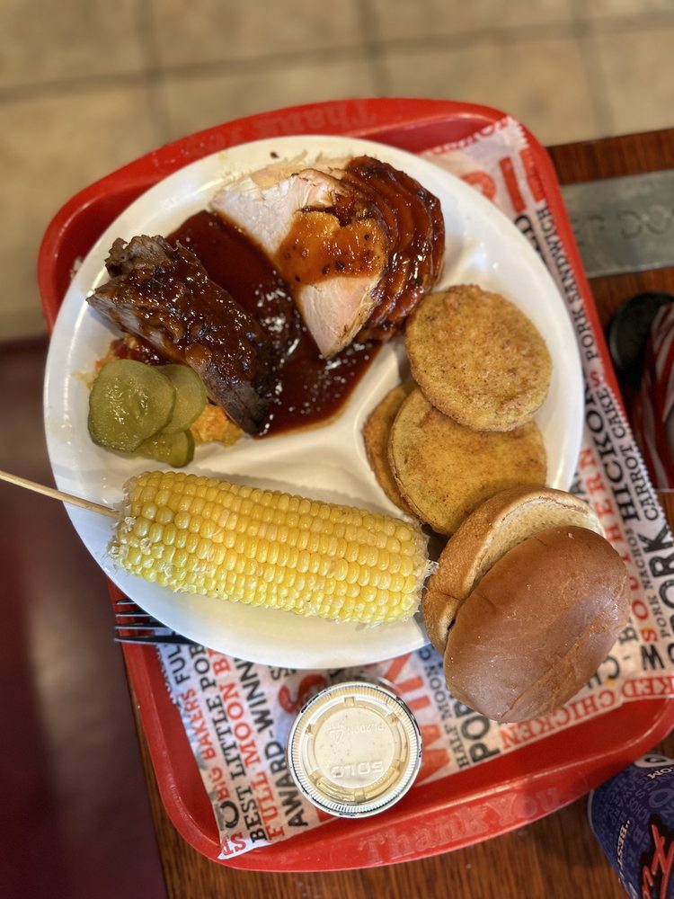 FULL MOON BBQ - Updated December 2025 - 176 Photos & 102 Reviews - 337 ...