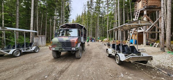 ALASKA SLED DOGS & MUSHER’S CAMP - Updated December 2025 - 159 Photos ...