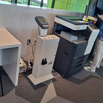 WEST PEARLAND LIBRARY - Updated September 2025 - 130 Photos & 35 ...