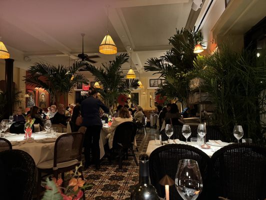 LE COLONIAL - NAPLES - Updated August 2024 - 108 Photos & 56 Reviews ...