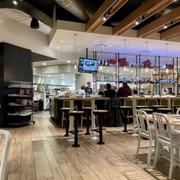 TRUE FOOD KITCHEN - Updated October 2025 - 428 Photos & 299 Reviews ...