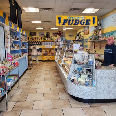 BERKELEY CANDY - Updated December 2025 - 1205 Boardwalk, Seaside ...