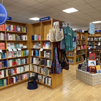 BOOKPEOPLE - 343 Photos & 540 Reviews - 603 N Lamar Blvd, Austin, Texas ...
