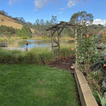 EDEN VALE INN - Updated October 2025 - 460 Photos & 196 Reviews - 1780 ...