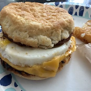 TIM HORTONS - Updated October 2025 - 75 Photos & 30 Reviews - 8910 ...