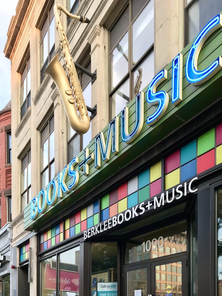 BERKLEE COLLEGE OF MUSIC BOOKSTORE - Updated January 2025 - 1090 ...