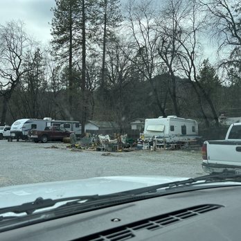 LAKESHORE VILLA RV PARK - Updated September 2025 - 34 Photos & 21 ...