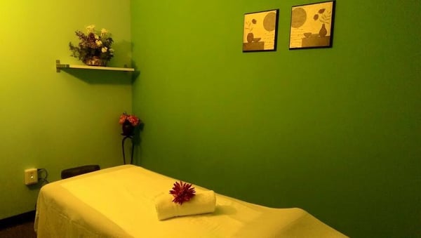 AMAZING SPA - Updated December 2025 - 14 Reviews - 1891 Robert St S ...