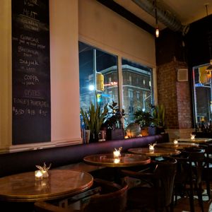 ALOBAR YORKVILLE - 189 Photos & 46 Reviews - Bars - 57A-162 Cumberland ...