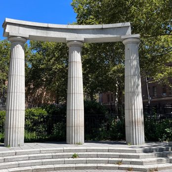 ATHENS SQUARE PARK - Updated October 2025 - 66 Photos & 33 Reviews ...