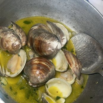 MAR BELO - Updated July 2025 - 269 Photos & 233 Reviews - 611 Broadway ...