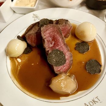 ADKT LA - Updated July 2024 - 396 Photos & 154 Reviews - 531 N Fairfax ...