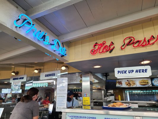 PHIL’S DELI & GRILL - Updated February 2025 - 353 Photos & 287 Reviews ...