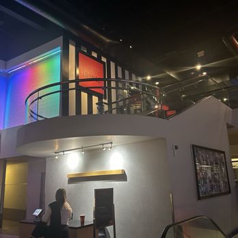 AMC ROOSEVELT COLLECTION 16 - Updated January 2026 - 60 Photos & 15 ...