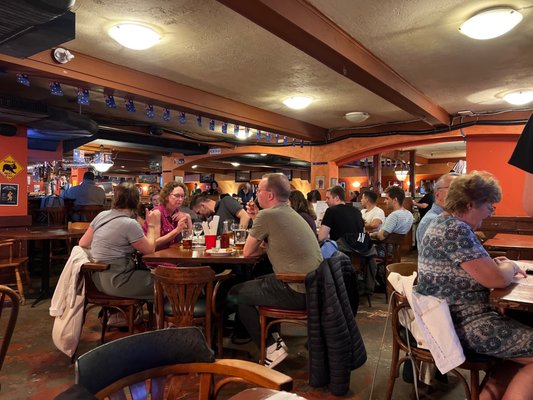 MOOSE’S DOWN UNDER - Updated December 2025 - 142 Photos & 169 Reviews ...