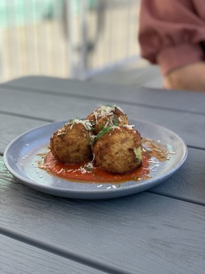 ANTLER KITCHEN & BAR - 574 Photos & 288 Reviews - 1454 Dundas Street ...