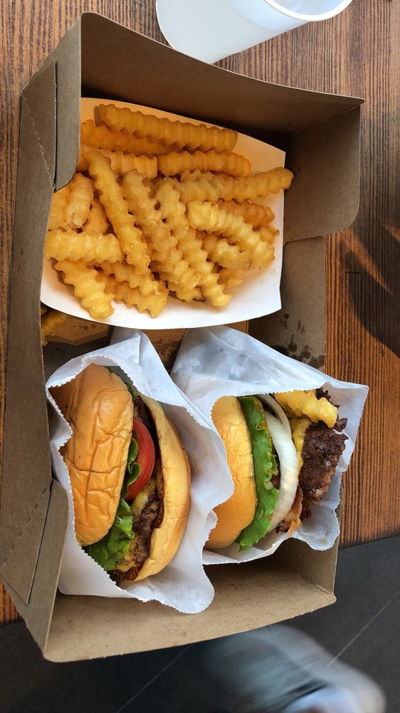 Shake Shack Green Hills, Nashville | Roadtrippers