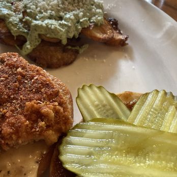 DOC B’S RESTAURANT + BAR - Updated April 2025 - 1585 Photos & 1022 ...