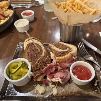 UNCLE JACK’S MEAT HOUSE - Updated September 2025 - 1160 Photos & 694 Reviews - 6590 Sugarloaf ...