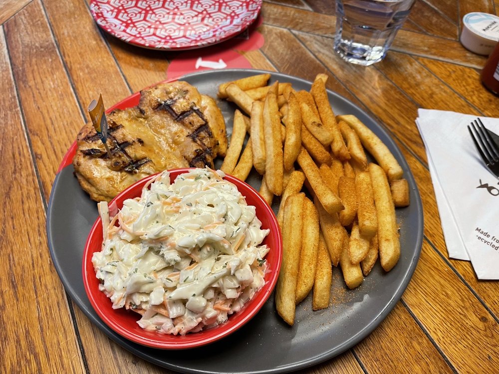 NANDO’S - 114-116 Earle St, Crewe, Cheshire East, United Kingdom ...