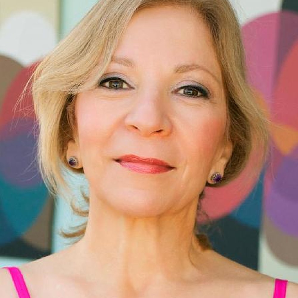 Nancy Gabaldon's Instagram, Twitter & Facebook on IDCrawl