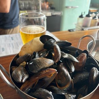 BLUE MUSSEL CAFE - Updated July 2024 - 531 Photos & 280 Reviews - 312 ...