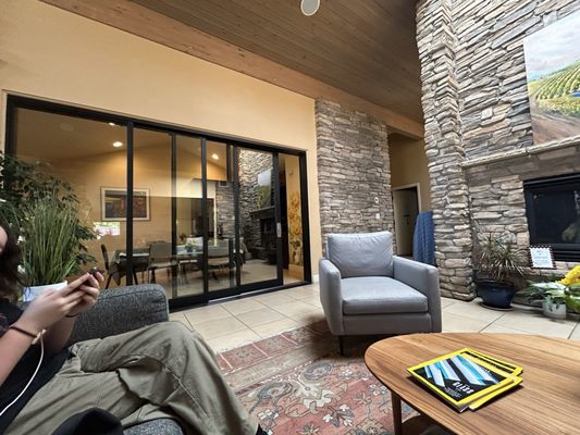 JW HOUSE - Updated October 2025 - 68 Photos & 25 Reviews - 3850 ...