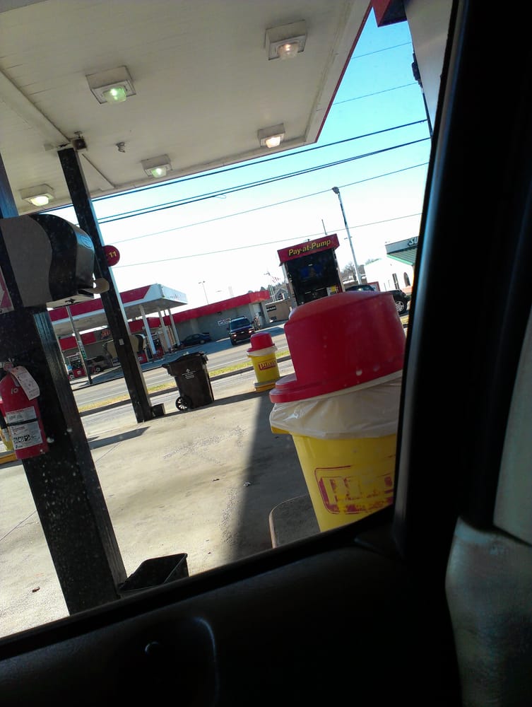 PILOT CONVENIENCE STORE - Updated March 2025 - 4800 N Broadway St ...