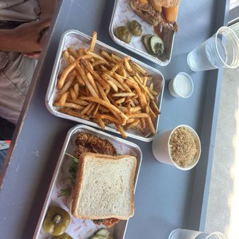 JONESY’S FRIED CHICKEN - Updated January 2026 - 213 Photos & 122 ...