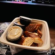 AMC DINE-IN SUNNYVALE 12 - 304 Photos & 88 Reviews - 150 E. McKinley ...