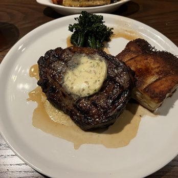 CIRCO - Updated October 2025 - 97 Photos & 69 Reviews - 19102 Q St ...