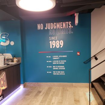 CRUNCH FITNESS - MIDTOWN EAST - Updated July 2025 - 32 Photos & 11 ...