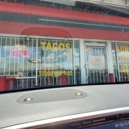 TRES BETOS TAQUERIA - Updated January 2026 - 220 Photos & 176 Reviews ...