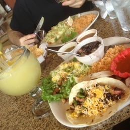 DOS SALSAS - GEORGETOWN - Updated December 2025 - 259 Photos & 599 ...