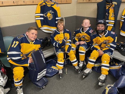 ICE DEN CHANDLER - Updated September 2024 - 50 Photos & 58 Reviews ...