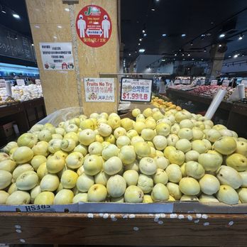 JMART - Updated December 2025 - 377 Photos & 182 Reviews - 136-20 ...