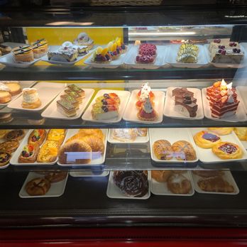 LE RENDEZ-VOUS CAFE & FRENCH PASTRY - Updated January 2026 - 187 Photos ...