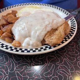 NUTCRACKER FAMILY RESTAURANT - Updated October 2025 - 197 Photos & 219 ...