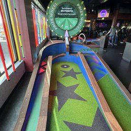 PUTTSHACK - EDINA - Updated December 2025 - 237 Photos & 69 Reviews ...