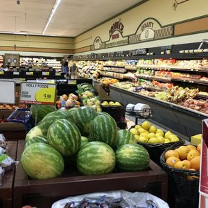 VG’S GROCERY - Updated June 2025 - 8503 Davison, Davison, Michigan ...