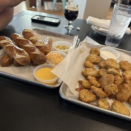 DEAD LOW BREWING - Updated October 2025 - 311 Photos & 182 Reviews ...