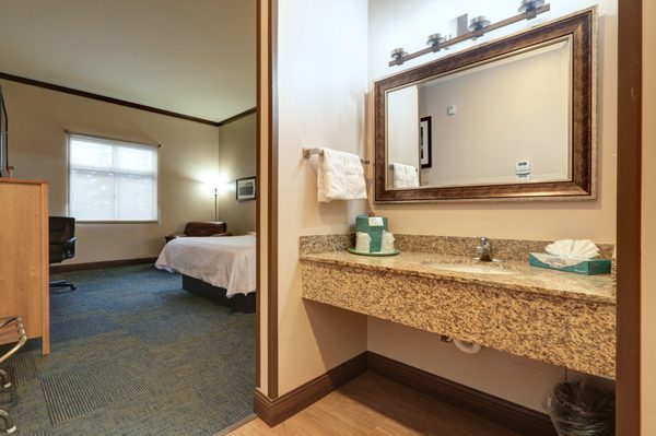 DIMOND CENTER HOTEL - Updated September 2025 - 44 Photos & 53 Reviews ...