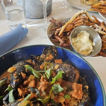 BORAGE - Updated August 2025 - 601 Photos & 160 Reviews - 1609 N ...