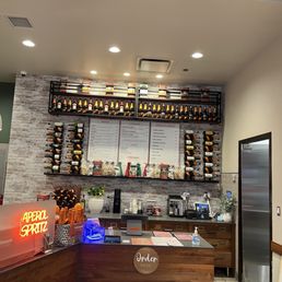 LIZZANO - Updated December 2025 - 92 Photos & 38 Reviews - 636 N Wells ...