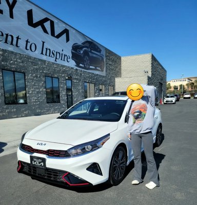 VALLEY KIA OF FONTANA | 258 Photos & 549 Reviews - 16272 S Highland Ave ...