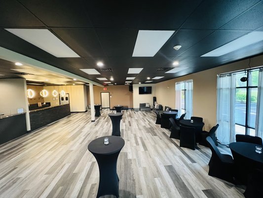 THE JAZMIN LOFT - Updated September 2025 - 18 Photos - 277 Rte 70, Toms ...